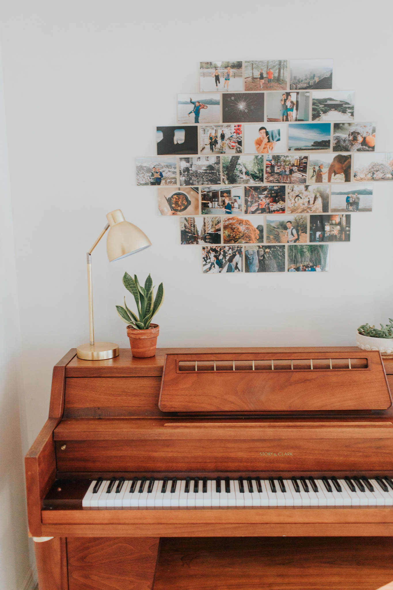 Unique Hexagon Photo Wall: Display Hundreds of Photos for Under $60 ...